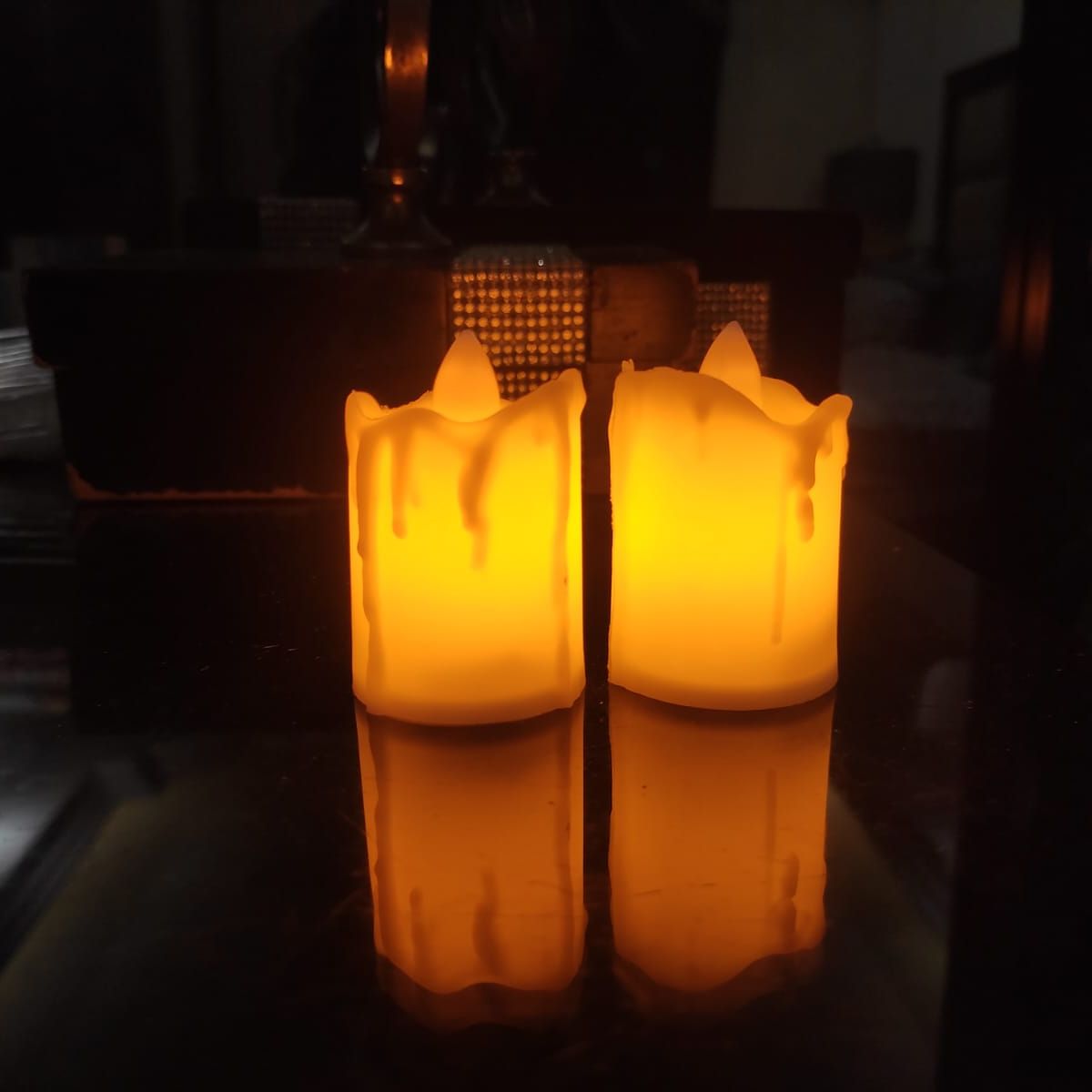 Melting Shaped LED Candles Premium Quality Candles with Battery Cells ...