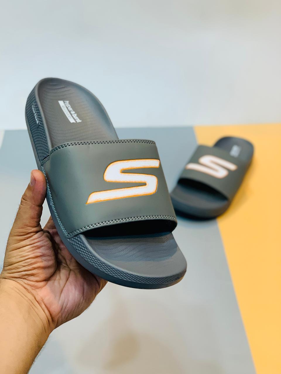 New Skechers Comfort Sleeper Slippers - Ultra Soft & Cozy Footwear ...