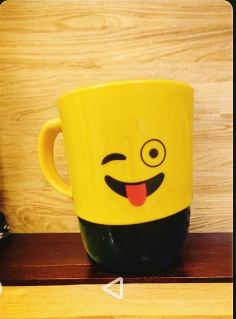 Smiley Gift Mugs , mug big size smile gift pack | Daraz.pk
