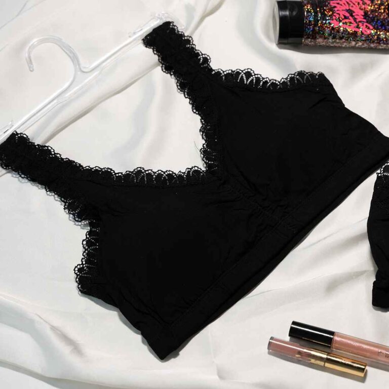 Biddies Bra Black 005 - Elegant and Comfortable Girls Biddies Bra ...