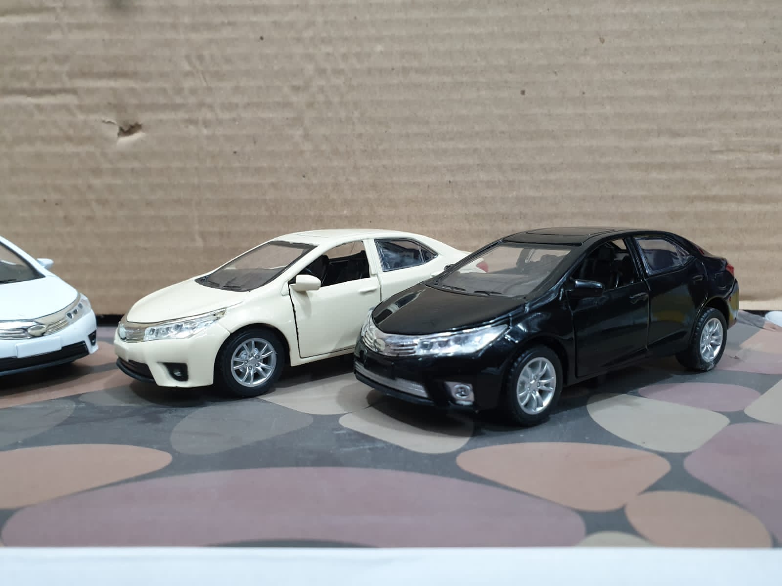 Unboxing Of Toyota Corolla 2020 1:18 Scale Diecast Model, 45% OFF