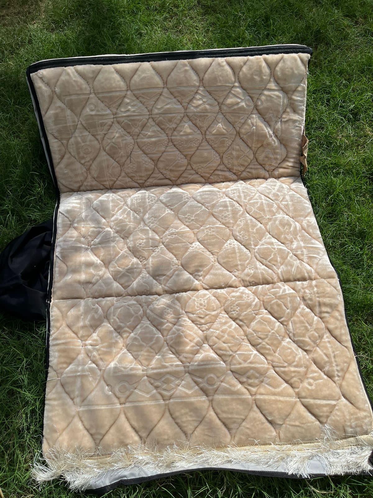 Jai Namaz luxury velvet embroidered foldable prayer foam rug mat ...