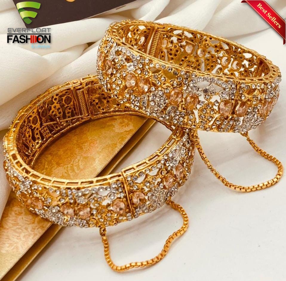 EVERFLOAT Italian Bangles & Bracelets for Fashionista Girls | Daraz.pk