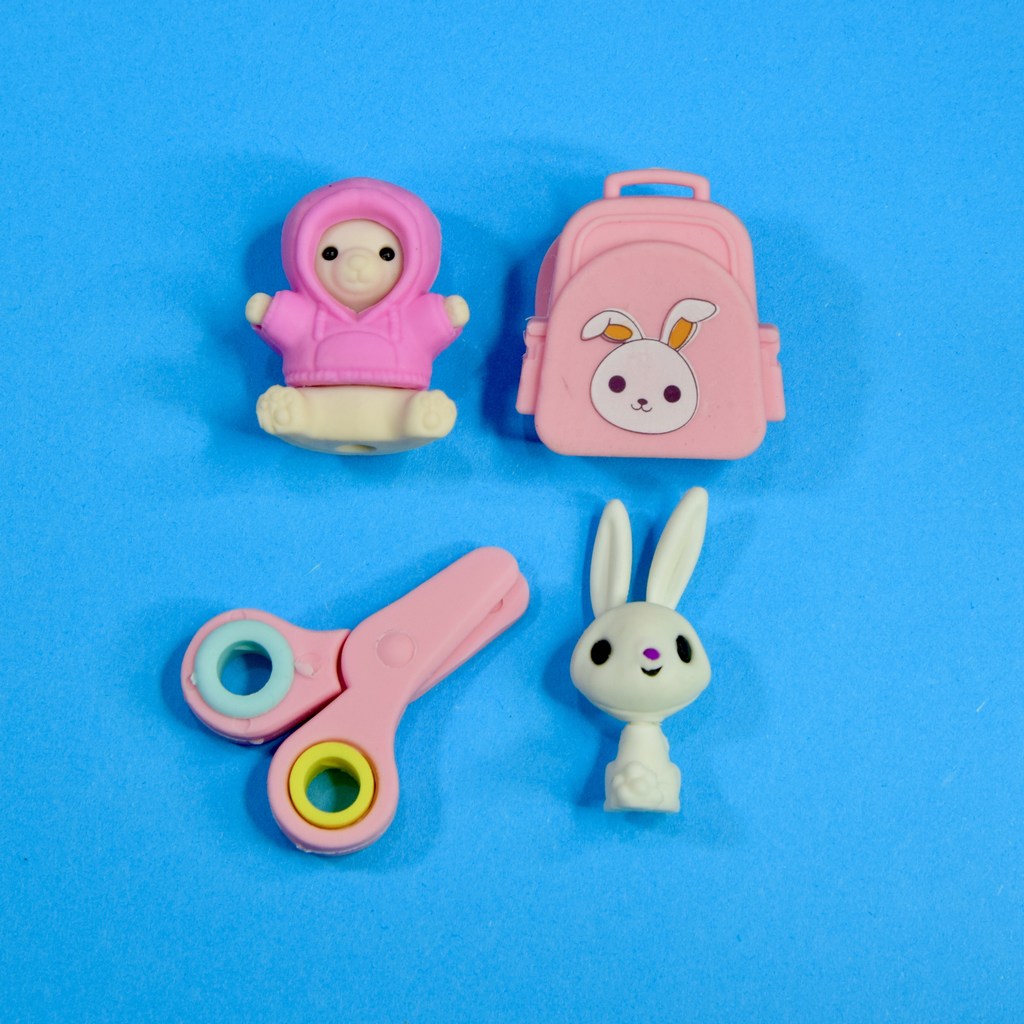 1 box of 4 small / mini erasers (1-3cm) / fancy erasers / rubbers ...