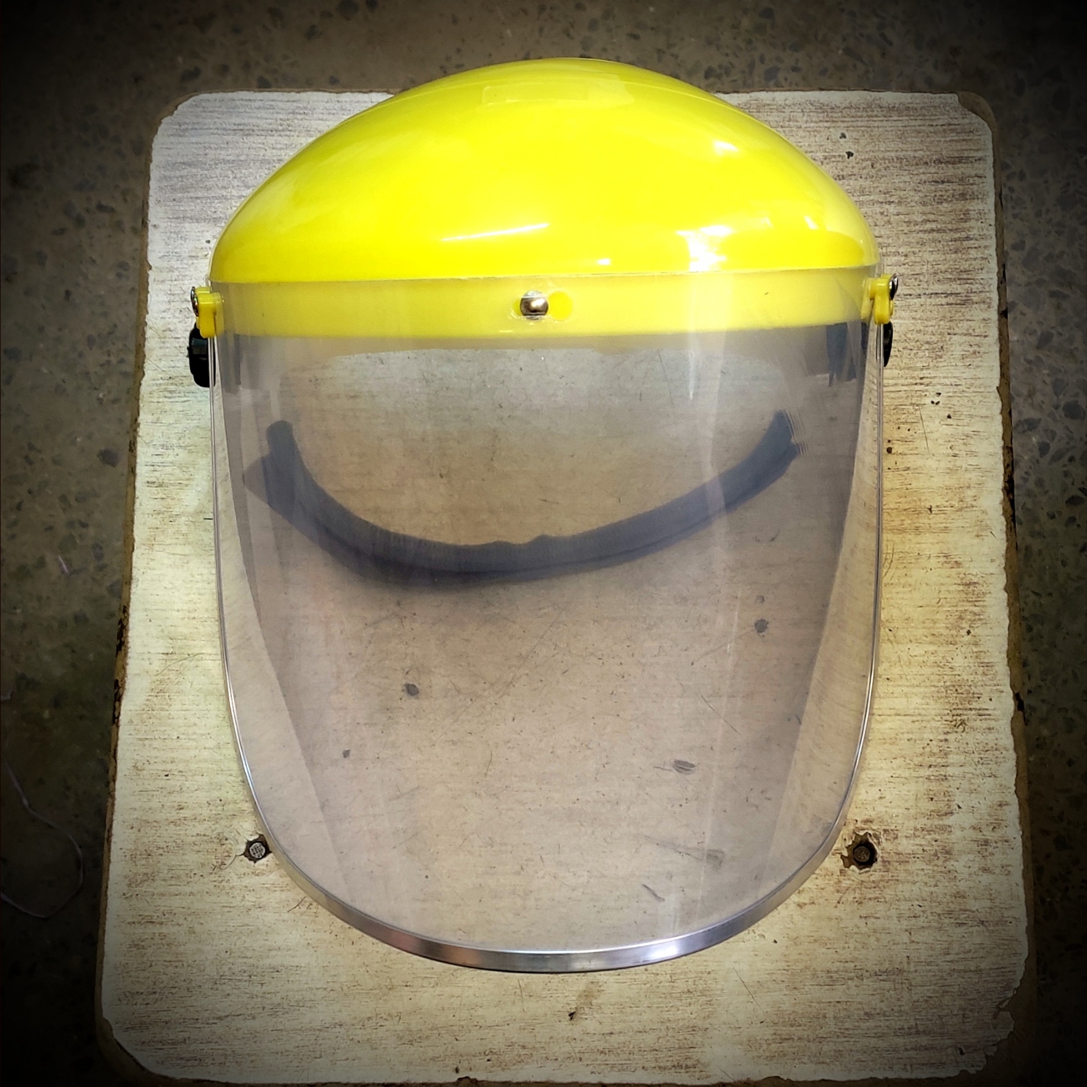 GENERAL SAFETY FACE PROTECTOR | Daraz.pk