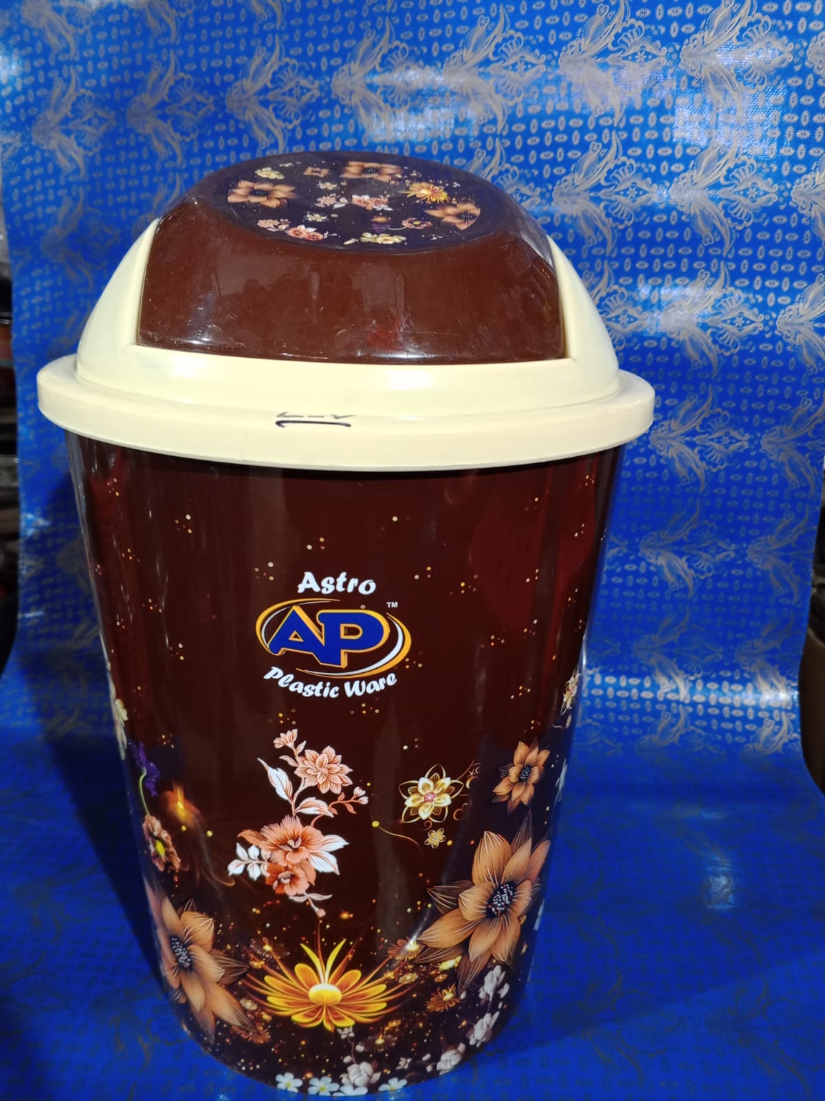 Dustbin-Flower Dustbin with Cover Swing Dustbin Room Dustbin Large Size ...