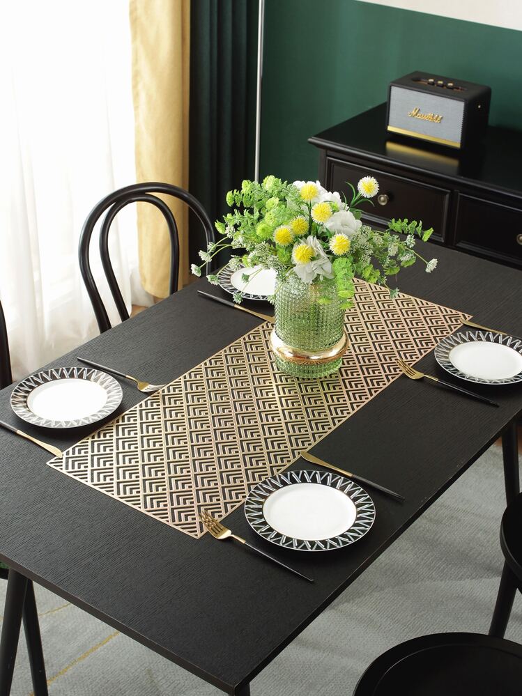 3 Feet Leaf Vinyl Table Runner, Center Table Dressing Table Non-Slip ...