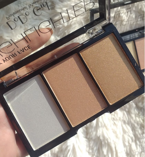 DoDo Girl Professional Makeup 02 Highlighter Shades | Daraz.pk