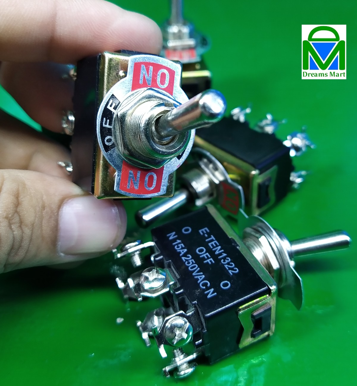 DreamsMart DPDT Toggle Switch AC 110V 220V DC 12V 24V 15A 3-Modes ON ...