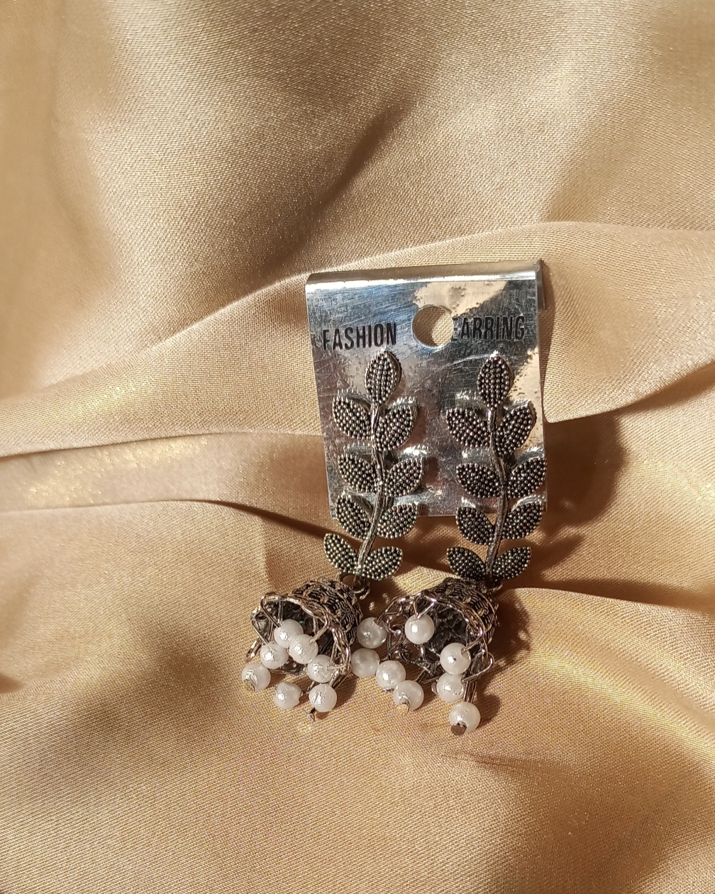 Ethnic Charm Meets Modern Flair: Ear Cuff Jhumka - Enhance Your Look ...