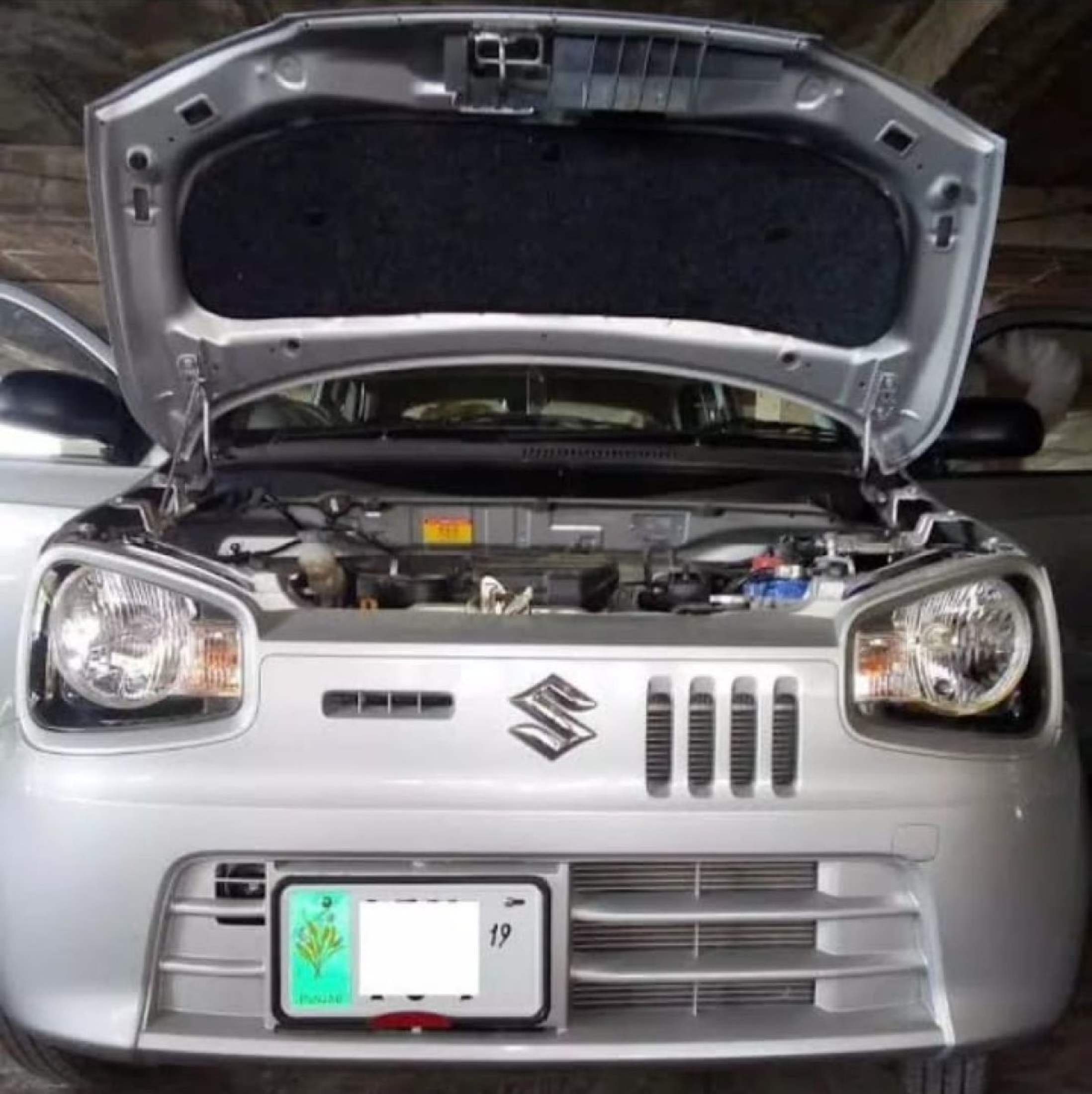 Bonnet Insulator With Clips For New Suzuki Alto 60cc 2018,2019,2020 ...