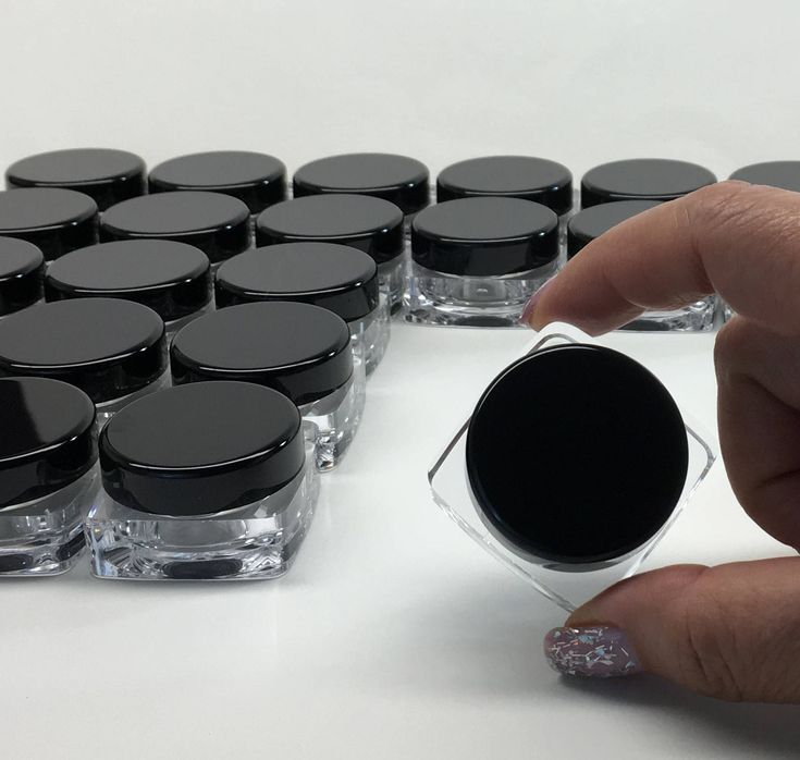 Pack of 6 10 gram Empty Cosmetic Containers Black Lid With outer ...