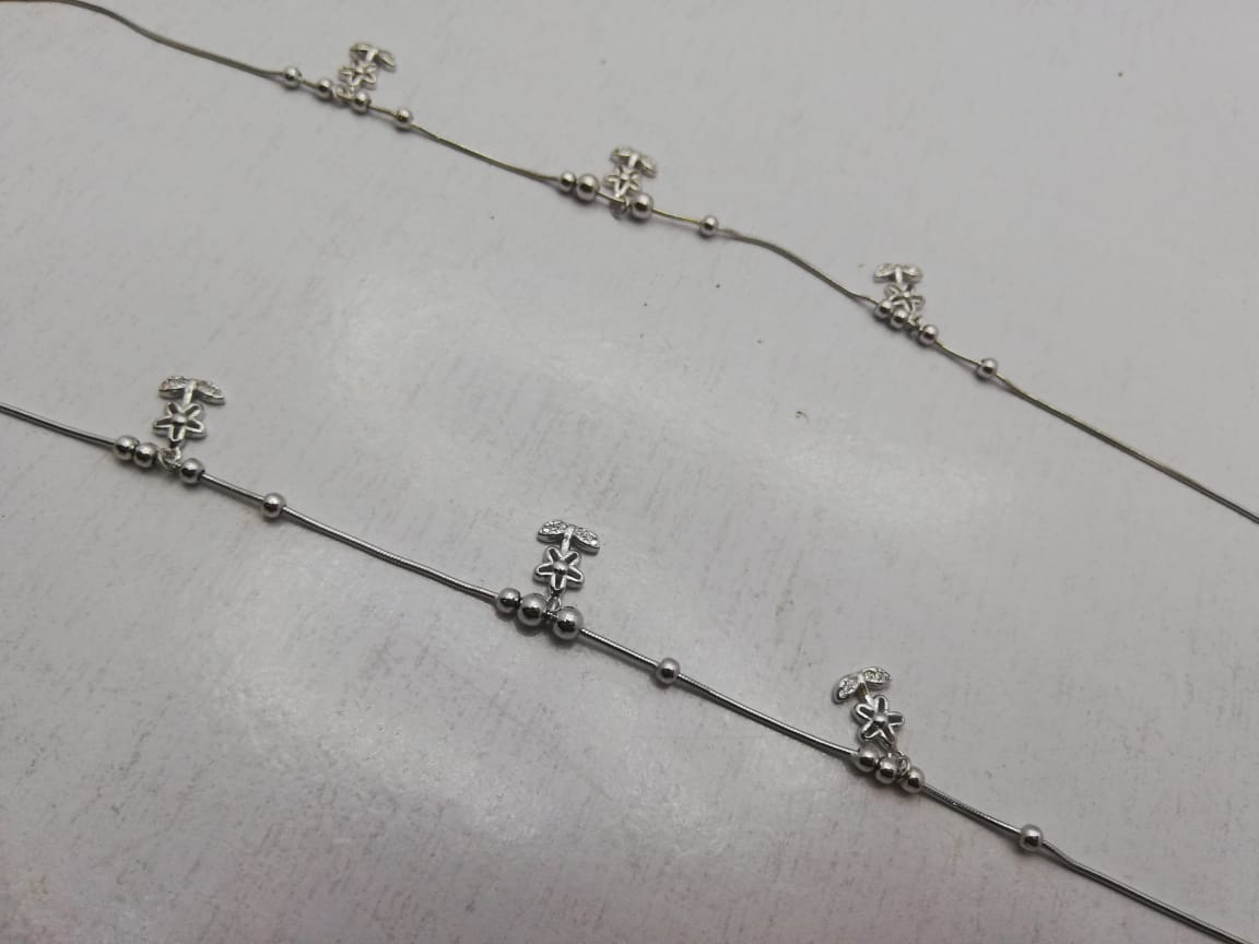 Payal for Girls Italian Chandi 925 with box. | Daraz.pk