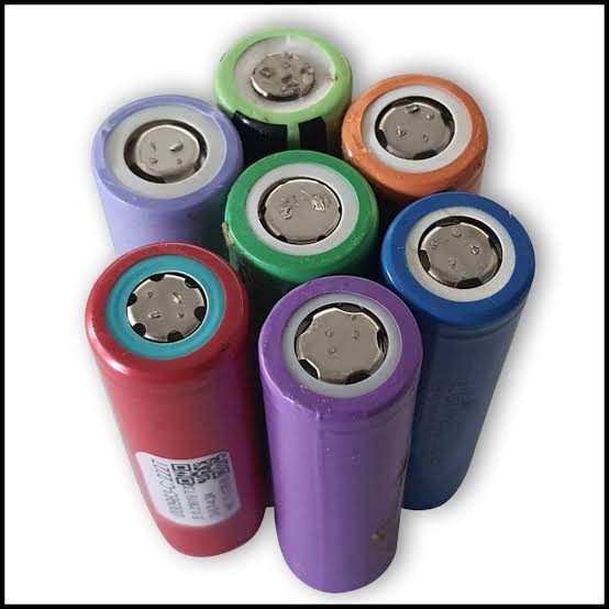 3PCS 18650 3.7v to 4.2v Cells Battery Rechargeable Original High ...