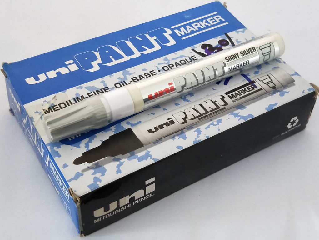 Uni-Paint Marker PX 20 White , Gold ,Silver Paint Marker | Daraz.pk