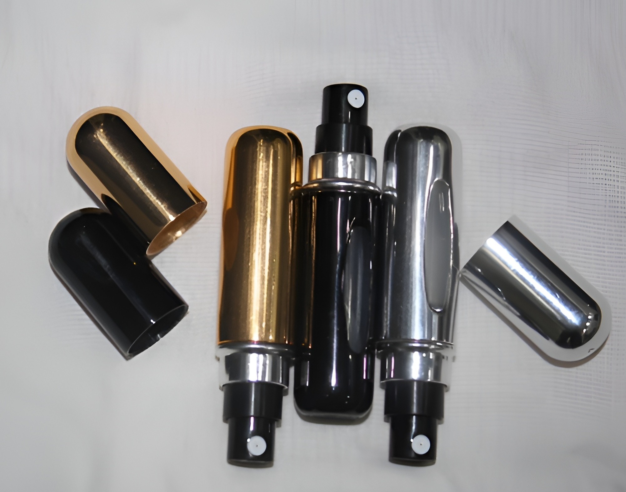 Experience Luxury On-The-Go: Portable Mini Perfume Refillable Automizer ...