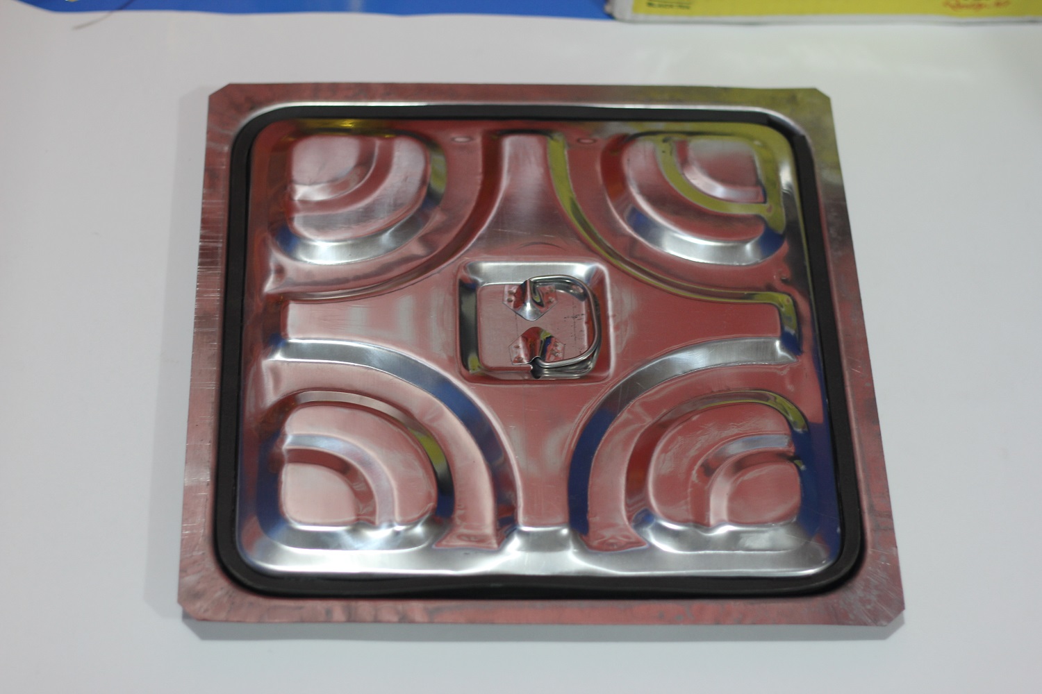 Manhole Cover Size 24 x 24, High Quality Steel Entry Point, Long lasting Steel Drain Cover ...