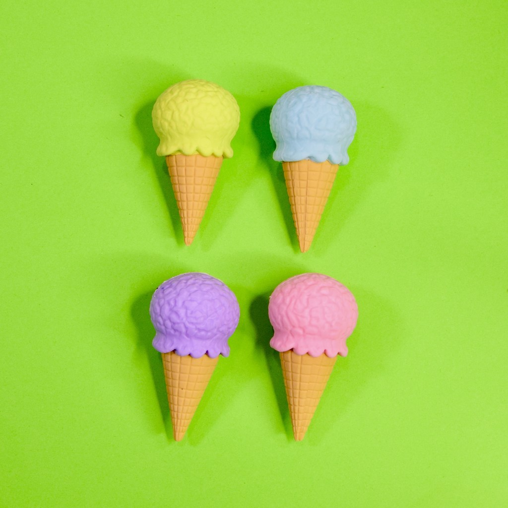 1 box of 4 small / mini erasers (1-3cm) / fancy erasers / rubbers ...