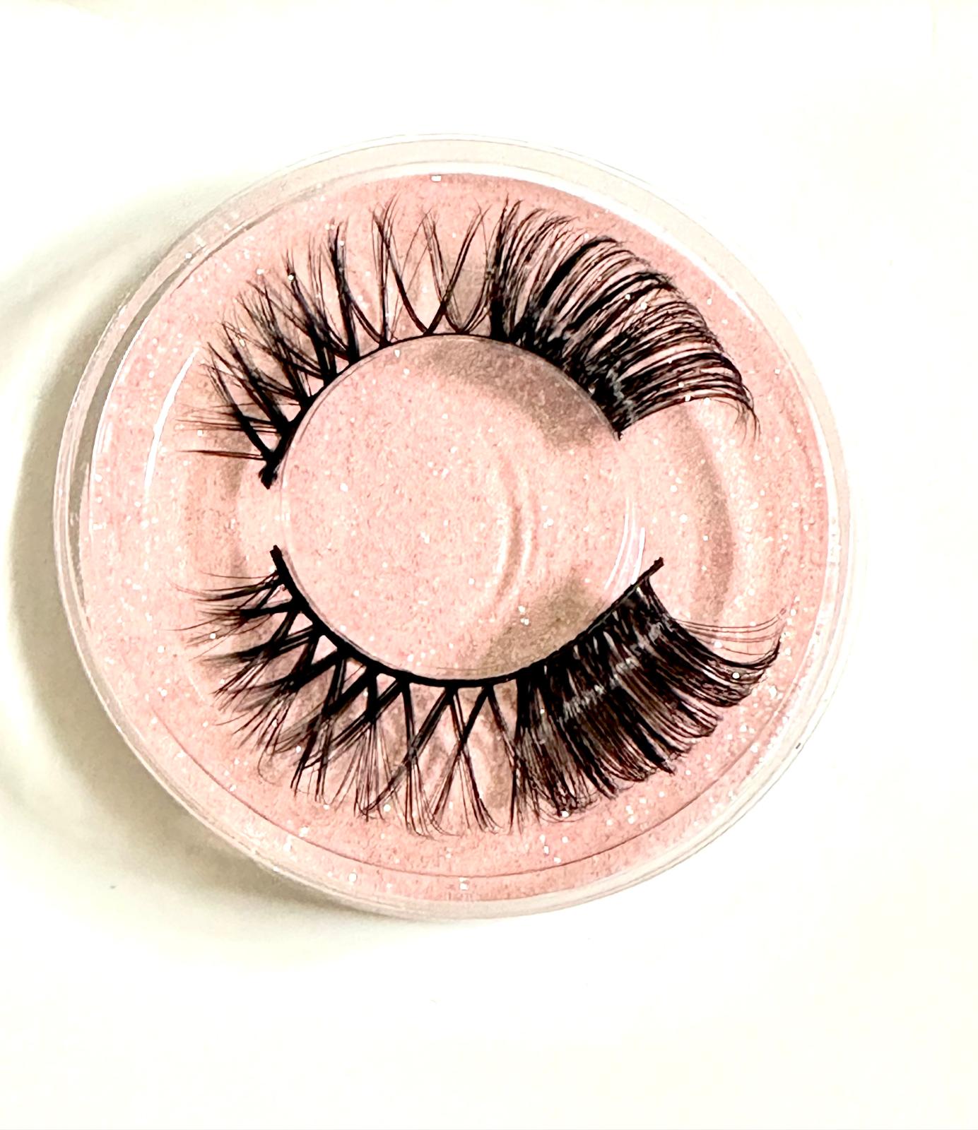 Latest Design Eye Lashes Available in different Variants & Thickness ...