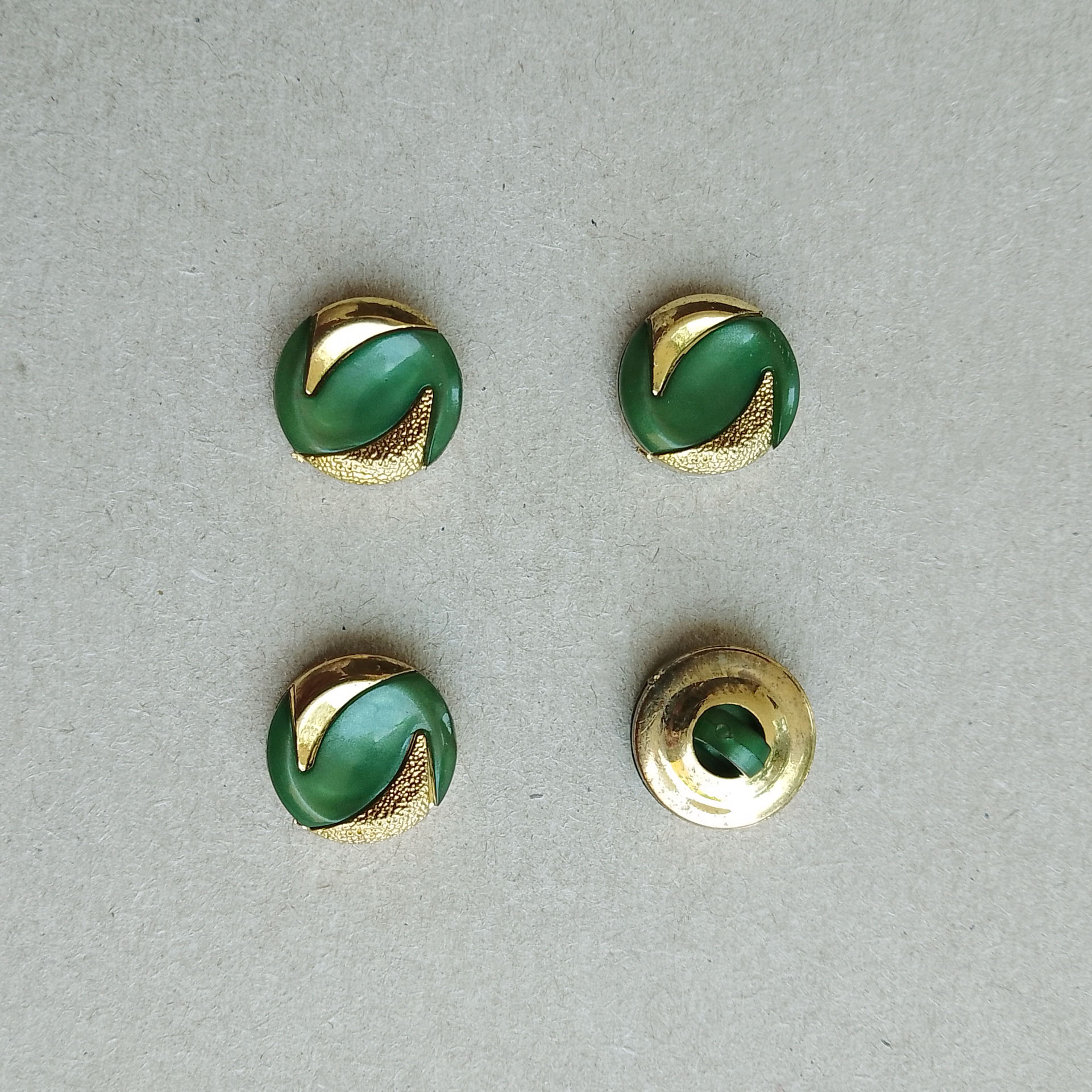 4-Pieces Pretty Fancy Decorative Button | Fancy Buttons for Men/Women ...