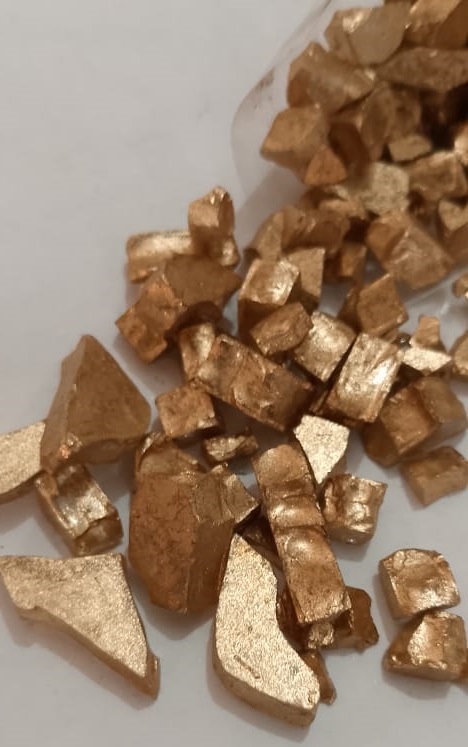 Golden Stone for Resin Arts | Daraz.pk