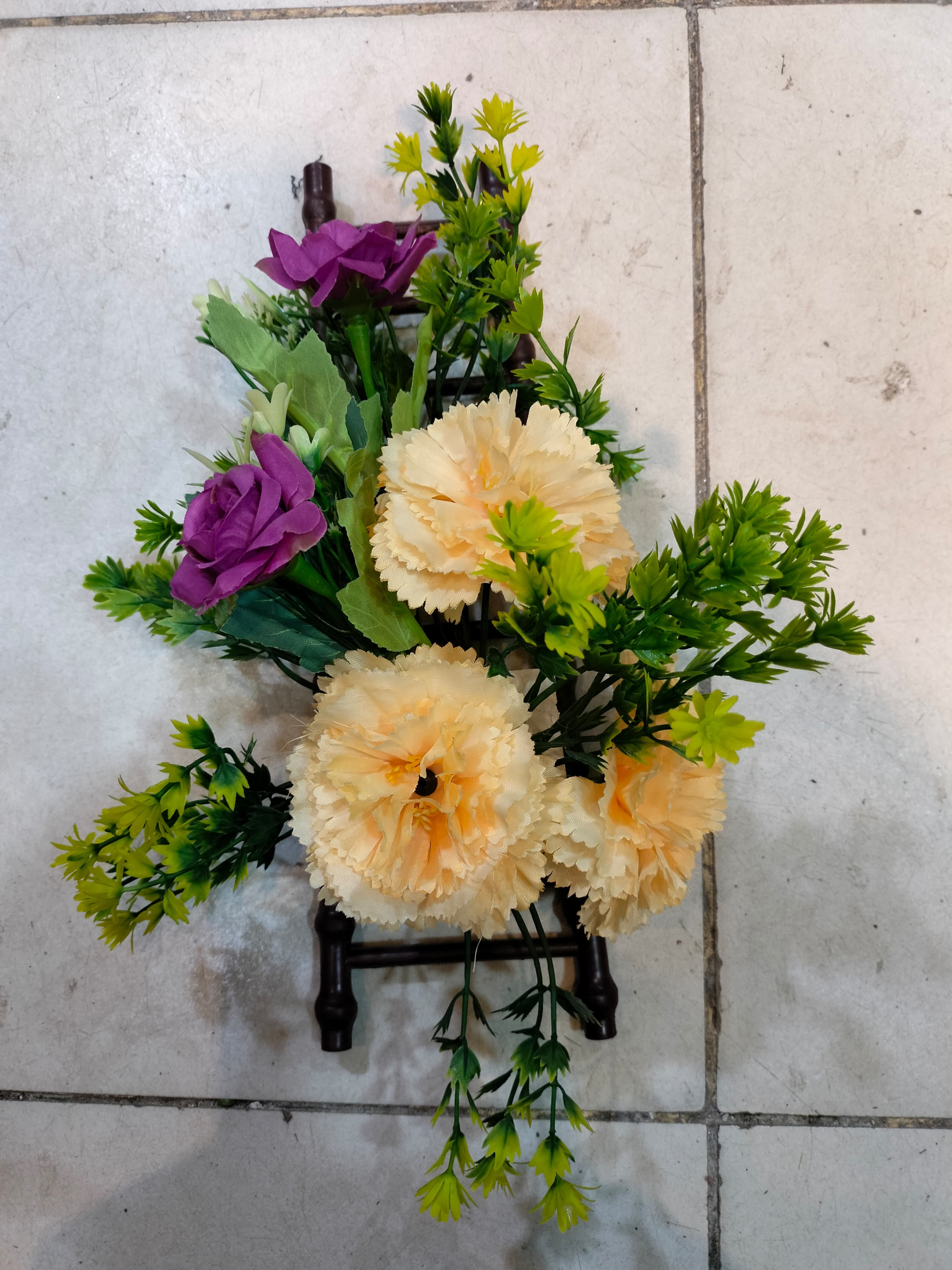 PVC wall decor with artificial flowers Artificial flower wall hanging ...