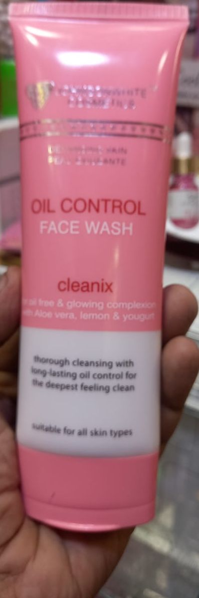 Johnsonwhite face wash 5 Variance Available | Daraz.pk