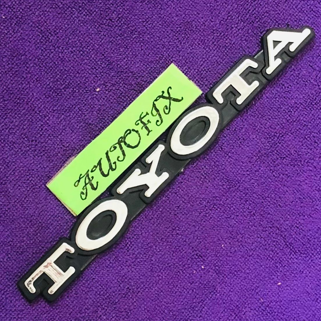 Toyota plastic Emblem for old models 01 PC | Daraz.pk