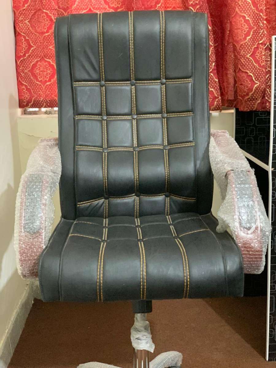 Executive Office Chair Headrest | Daraz.pk