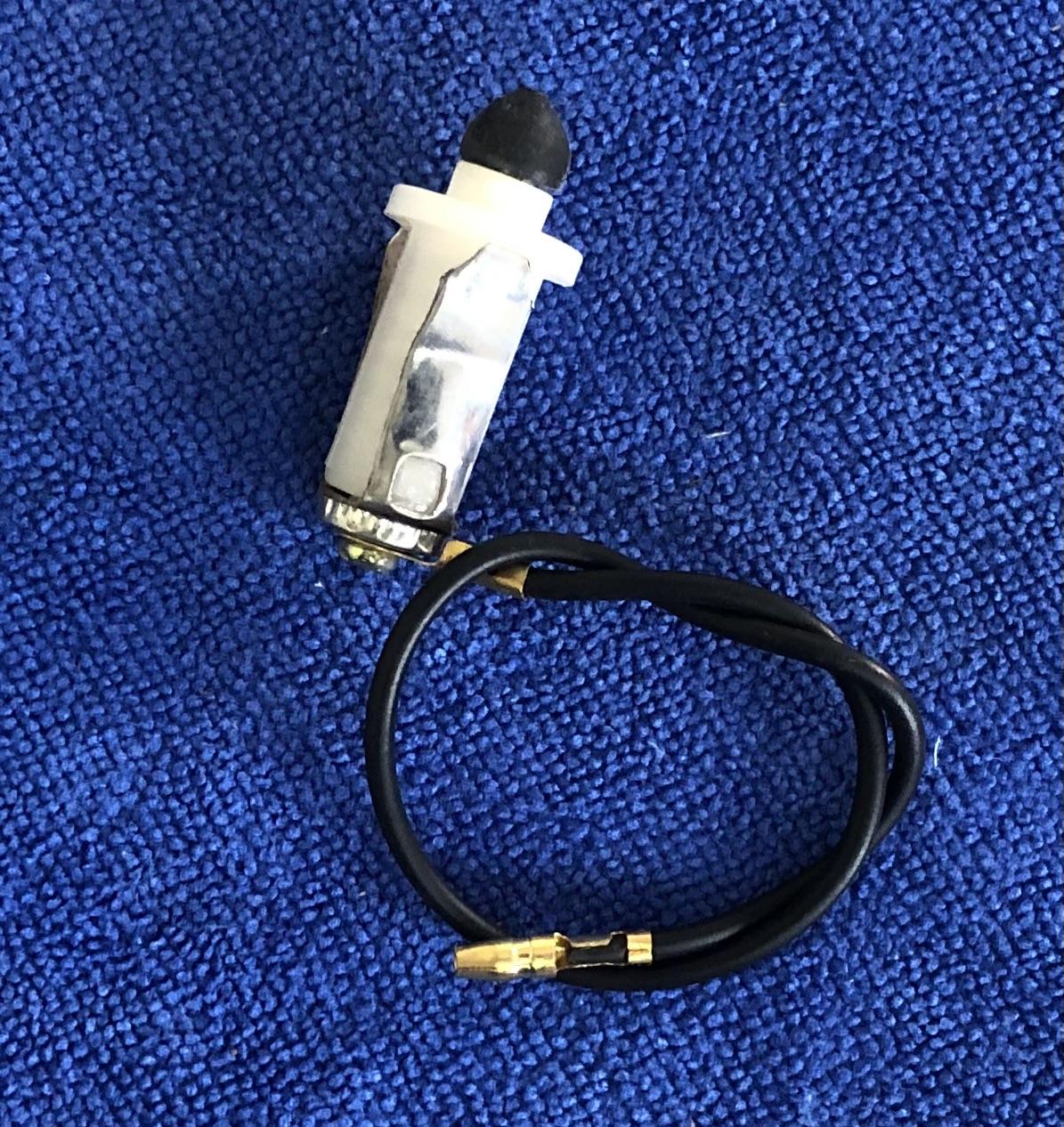 Suzuki FX / Mehran door switch 01 PC | Daraz.pk