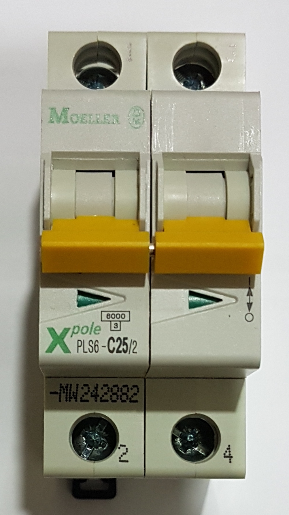 Moeller XMCB DC, Moeller Xpole PLS6-C25/3-MW, 415 V AC-48V DC, 25A C ...
