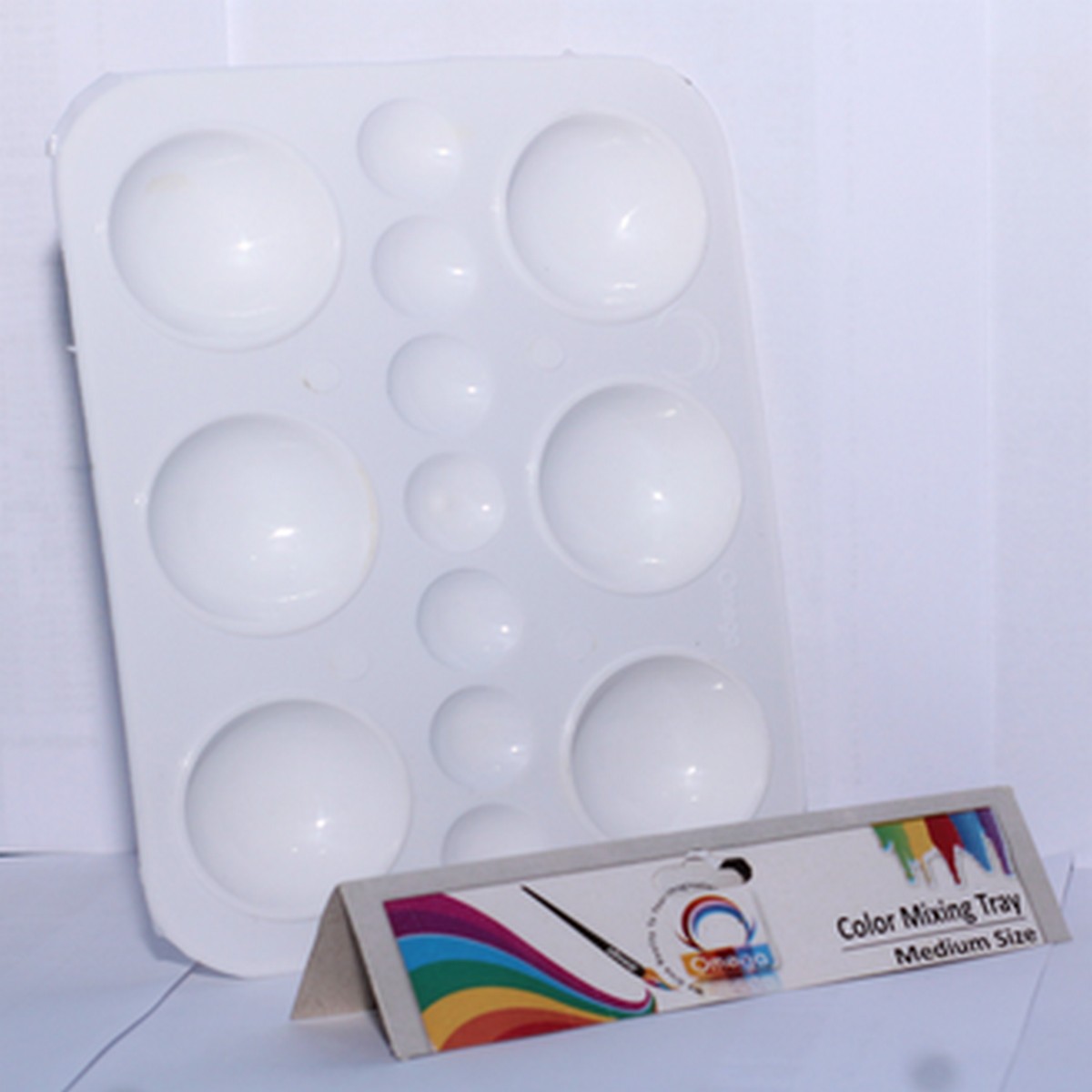 Omega Color Mixing Plastic Pallete Medium Square | Daraz.pk