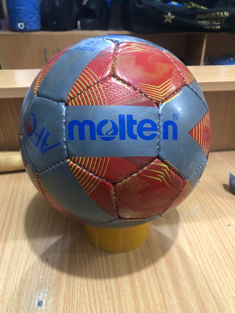 Molten Football - Premium Quality | Daraz.pk