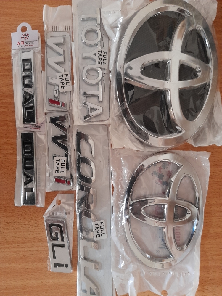 Toyota Corolla GLI Chrome Plastic Logo with Monogram 2009-14 Front Logo ...
