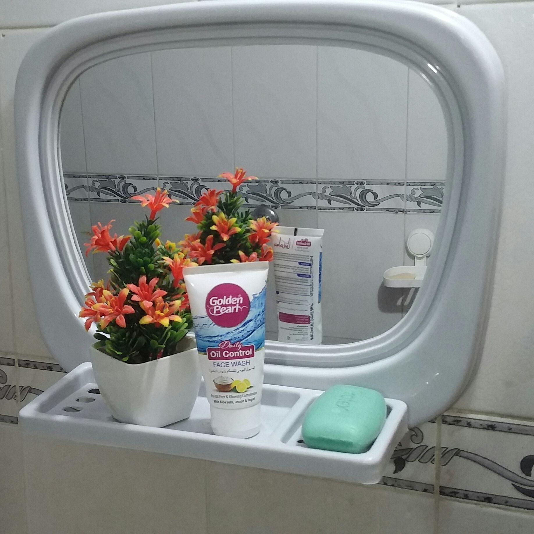 Bathroom Mirror with Shelf, Looking Mirror for Bathroom | Daraz.pk