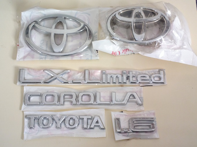 Toyota Corolla Indus LX Limited Chrome Monogram set of 6 Piece | Daraz.pk