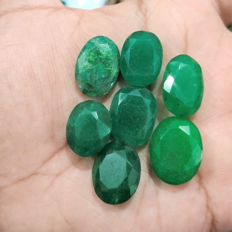 Natural Emerald Stone (Zamurd) Gem Stone 17.0 crt ± 1crt For Ring Men ...
