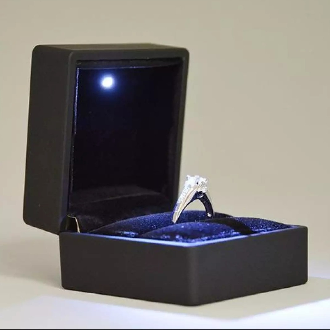 Diamond Ring Box LED Light Velvet Jewelry Gift Wedding Proposal Engagement | Daraz.pk