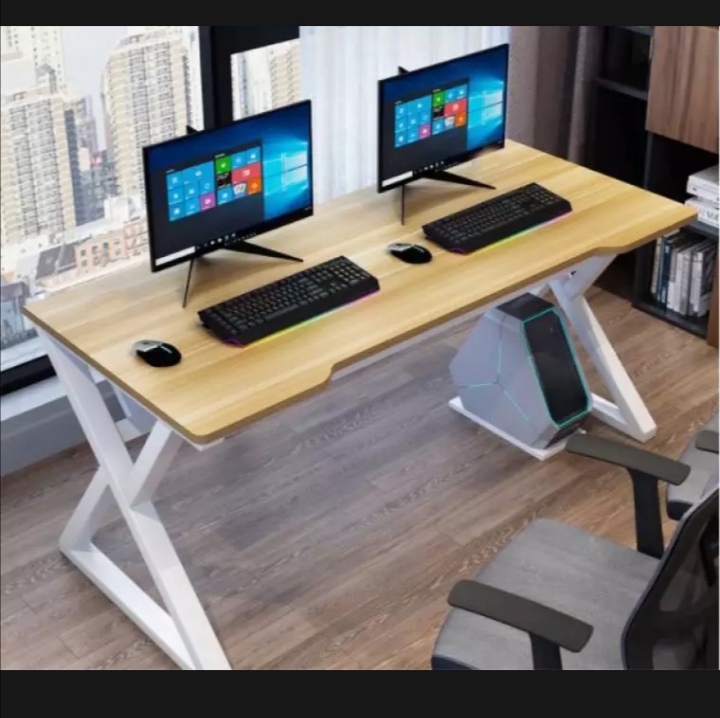 48 Inches Gaming Table With High Gloss Top LED Lights PC Gaming Desk | Daraz.pk
