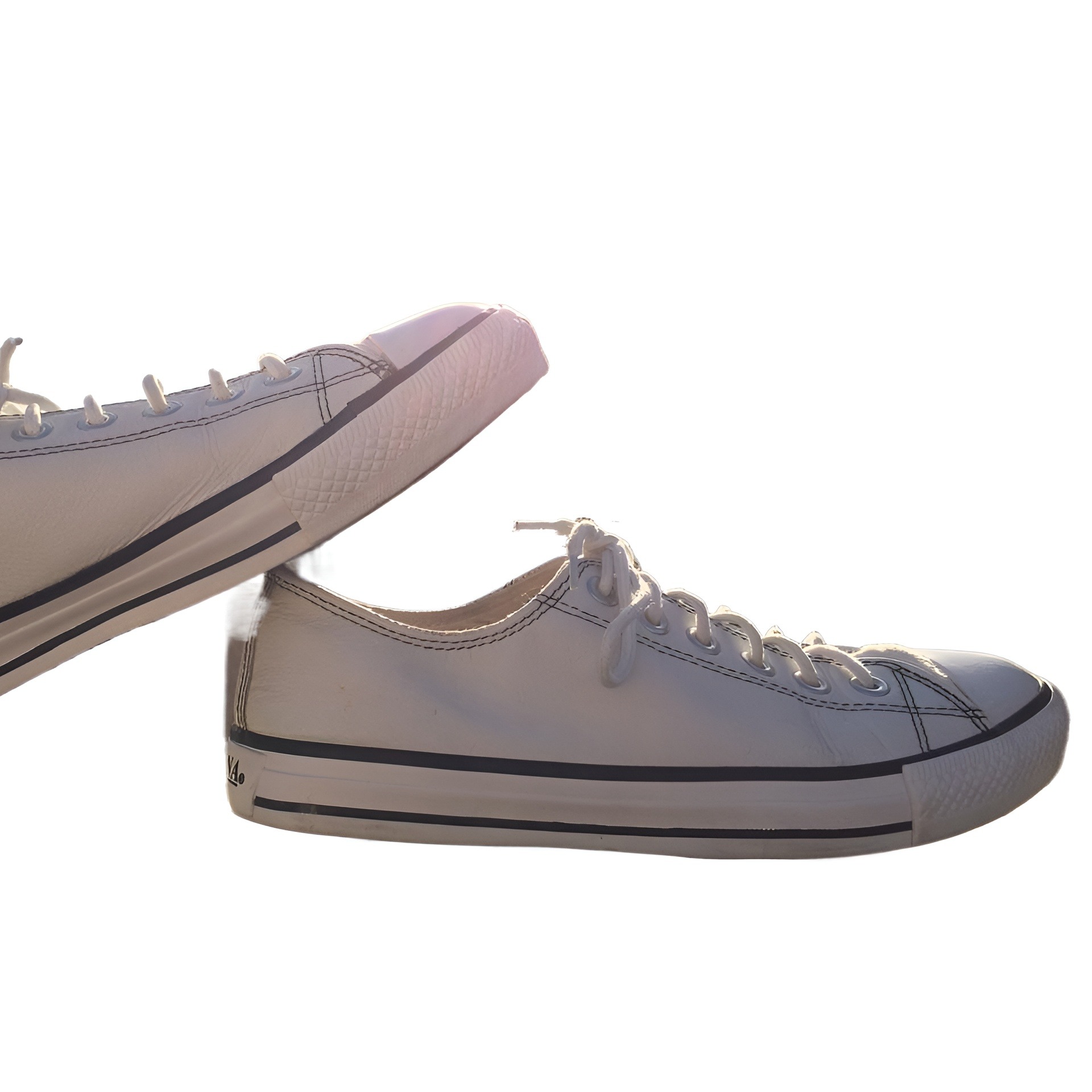 florina original converse shoes | Daraz.pk