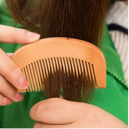 Natural Peach Wood Comb Wooden Comb (Size=5x2-inche) good quality ...