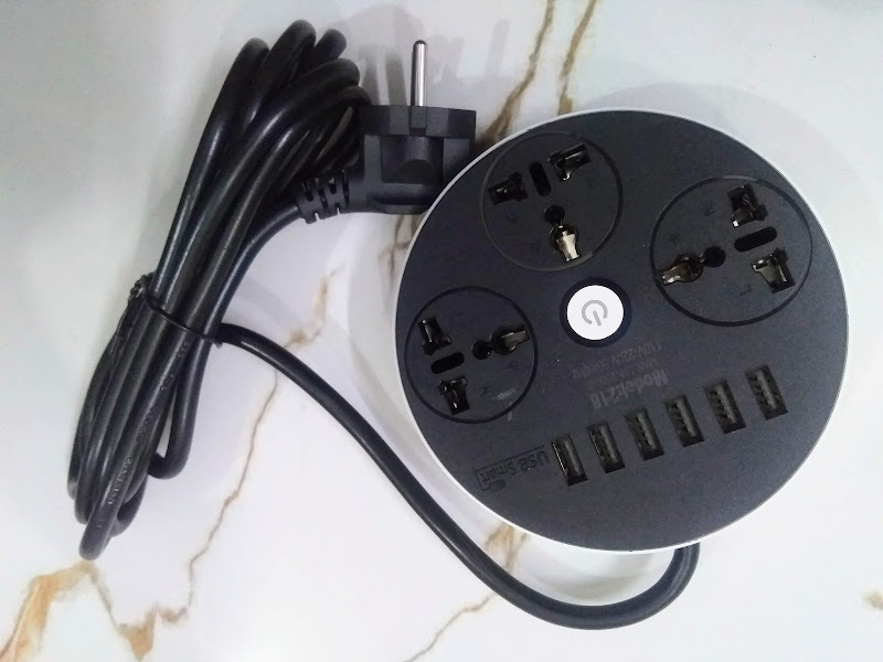 Extension Board with usb ports for mobile charging | Daraz.pk