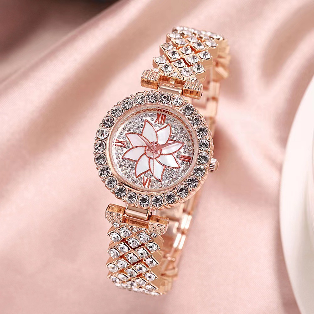 Be the Envy of the Room with this Elegant 6 Piece Luxury Quartz Watch ...