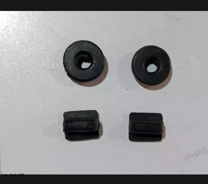 rubbers set for side cover (taapa) of yamaha ybr ybr g ybz | Daraz.pk
