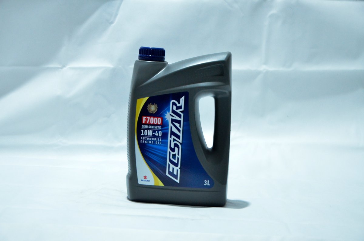 Suzuki Ecstar Ultimate 10W-40 Genuine Engine Oil - F7000 Semi-Synthetic ...
