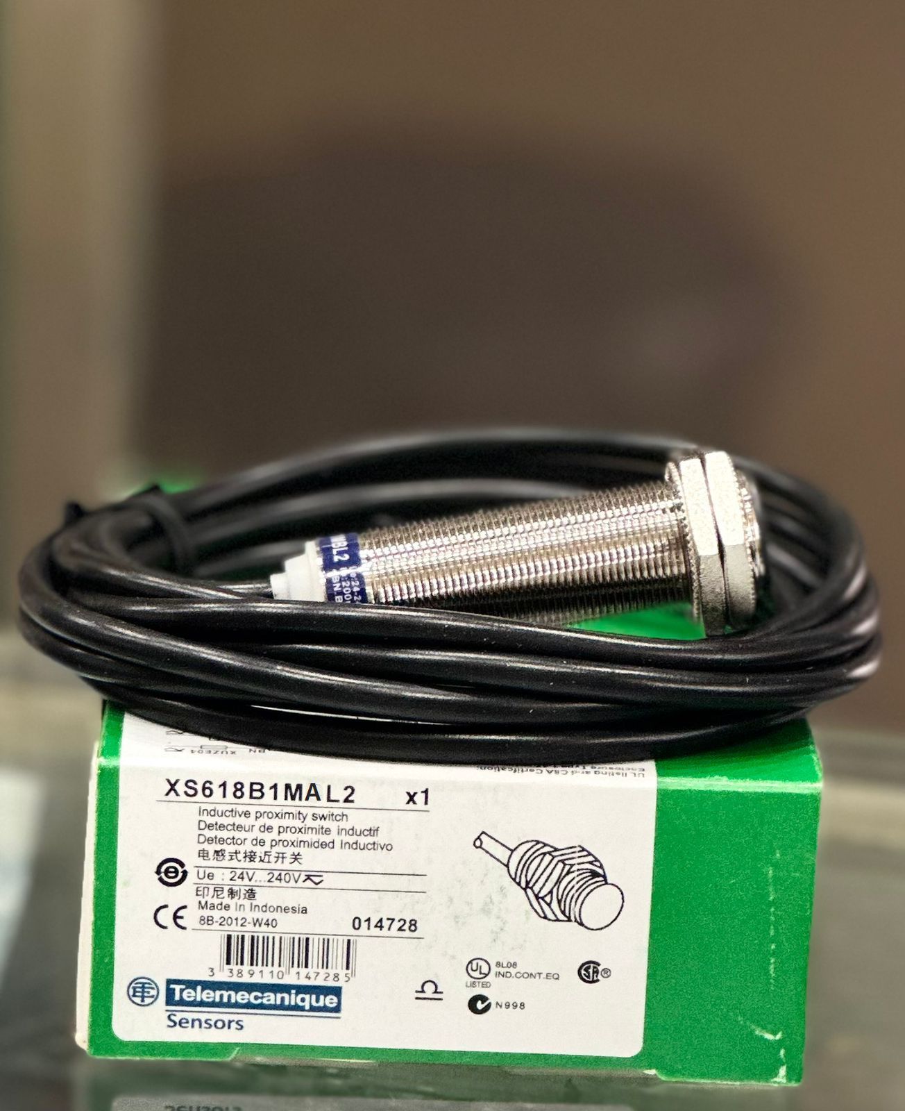 PROXIMITY SENSOR 24-240VAC/DC XS618B1MAL2 | Daraz.pk