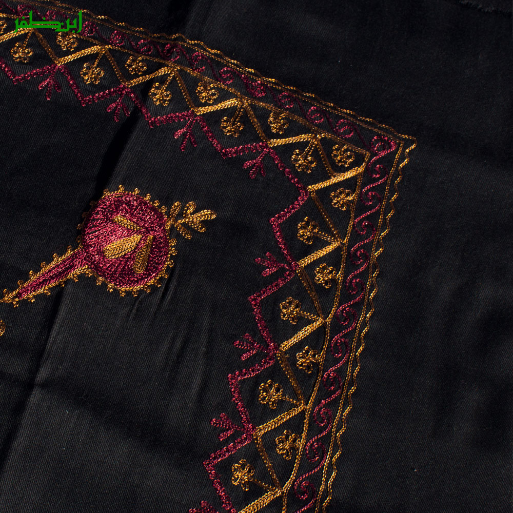 Embroidered Kashmiri or Aari Ommani Musar Rumal Ghutra Arabic Headscarf ...