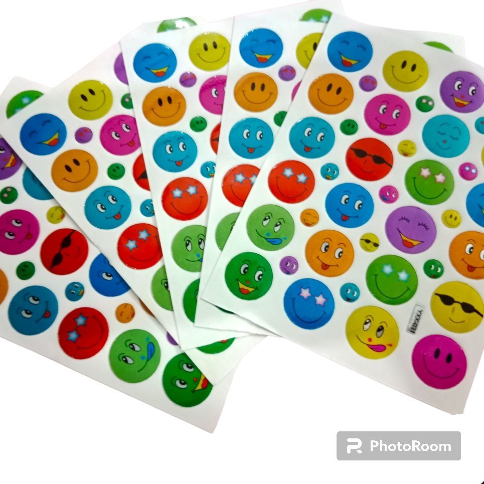 (Pack of 5 ) Smiley Faces, Multicolor Shape Stickers Faces, Multicolor ...