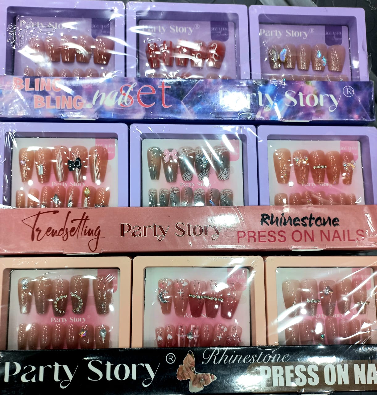 12pc Artificial Fake Nails New Stylish Fancy Bridal Nails Set With Nail ...