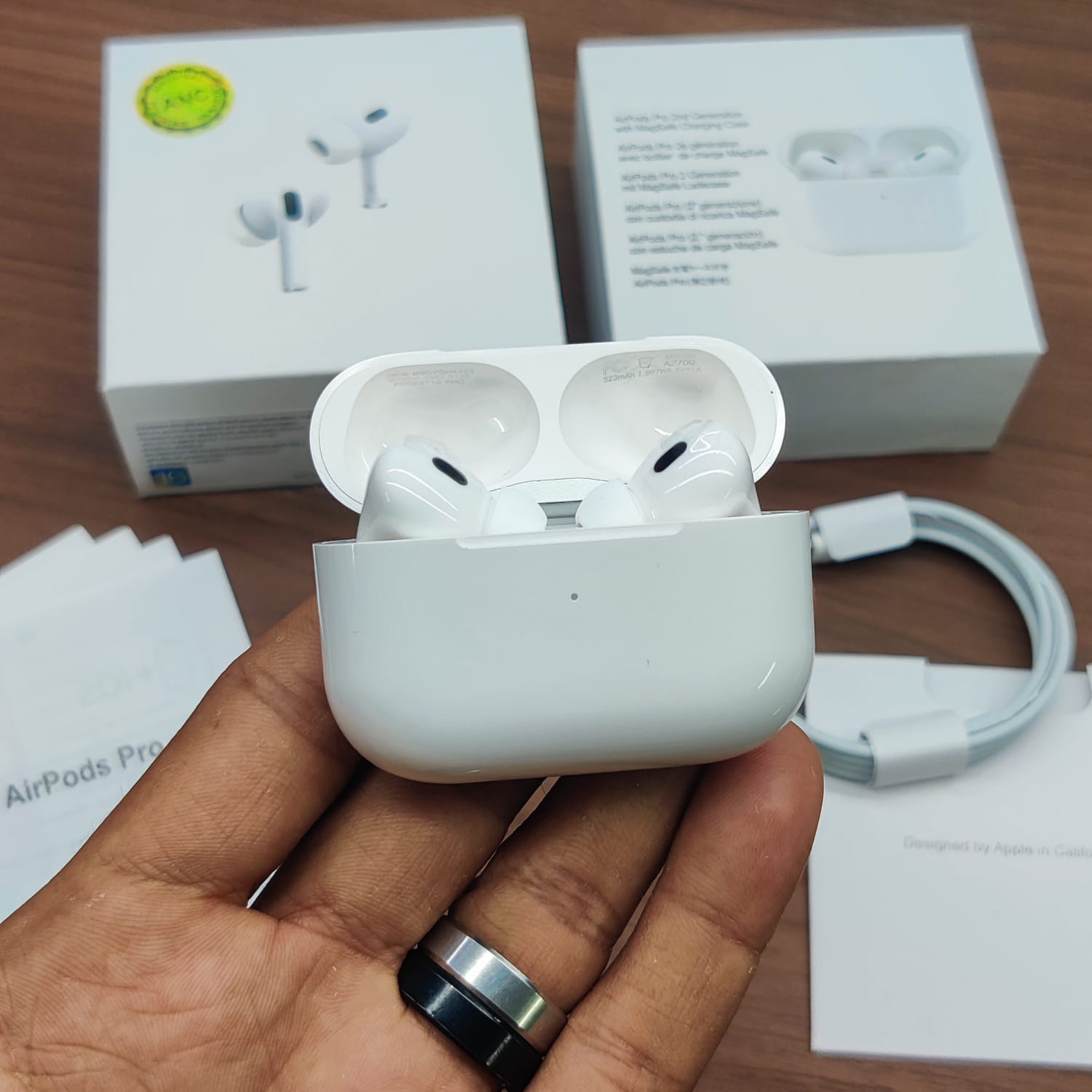 Apple AirPods Pro 2nd Gen | Daraz.pk